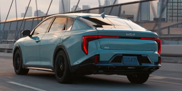 Five Reasons Drivers Choose the 2025 Kia K4
